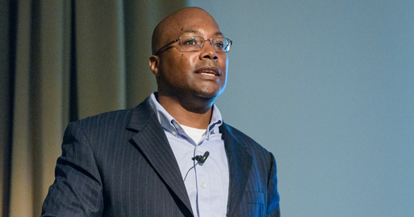 UD's Epps named American Physical Society Fellow | UDaily