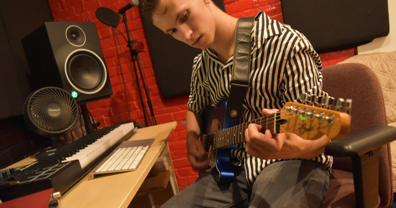 Making music remotely | UDaily