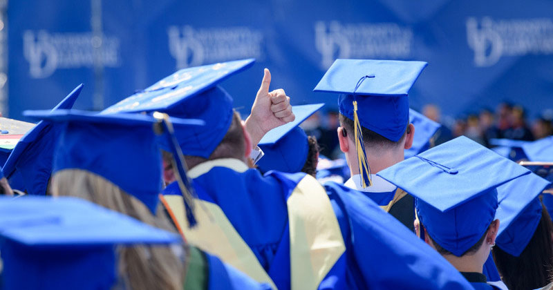 Getting ready for Commencement | UDaily