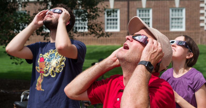 Watching the solar eclipse safely | UDaily