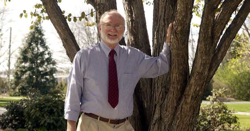 In Memoriam: Roland Roth | UDaily