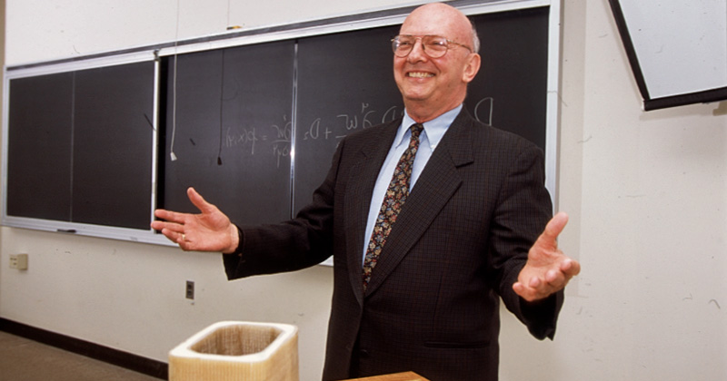In Memoriam: Jack R. Vinson | UDaily